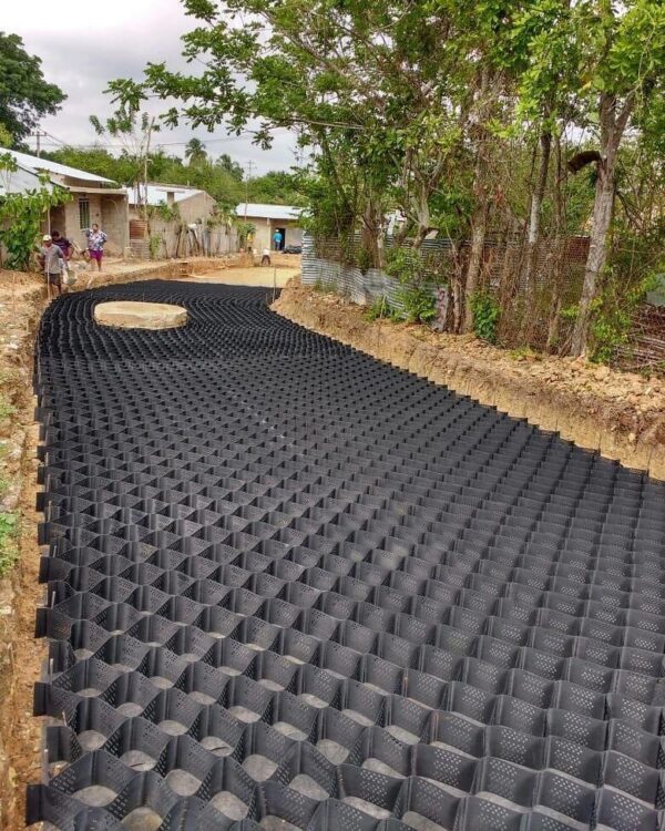 Cellular Confinement System-HDPE Geocell - FEICHENG LIANYI ENGINEERING ...